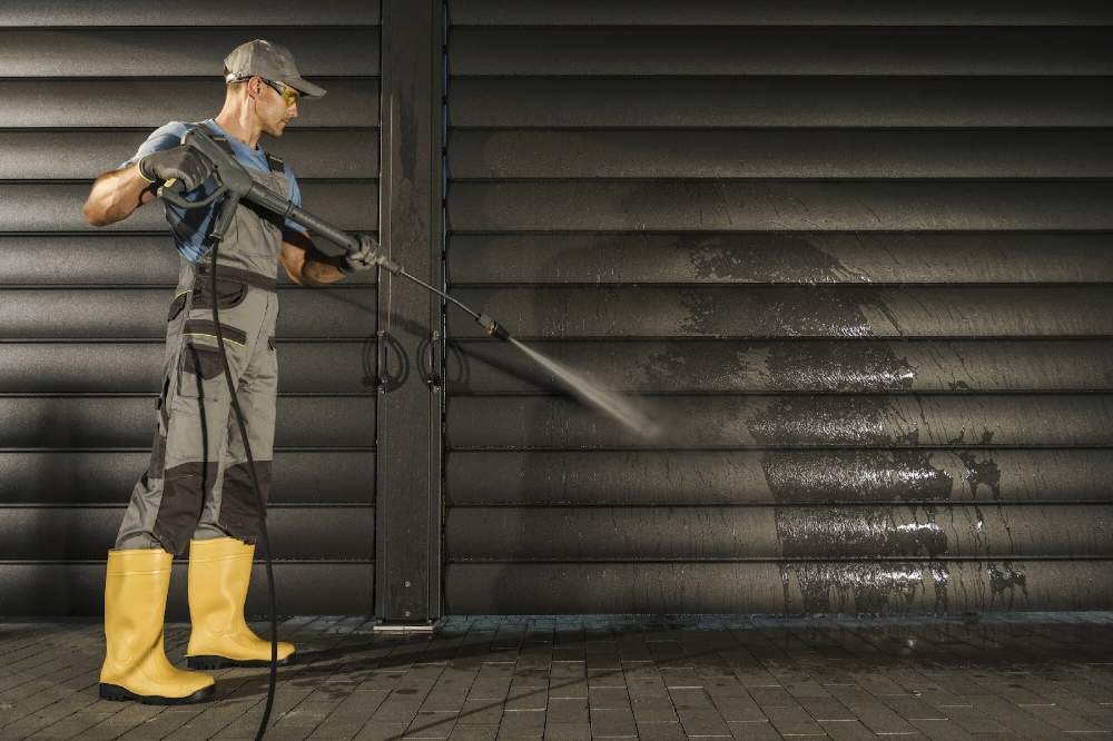 The Ultimate Guide to Commercial Pressure Cleaning: 4 Things You Need ...